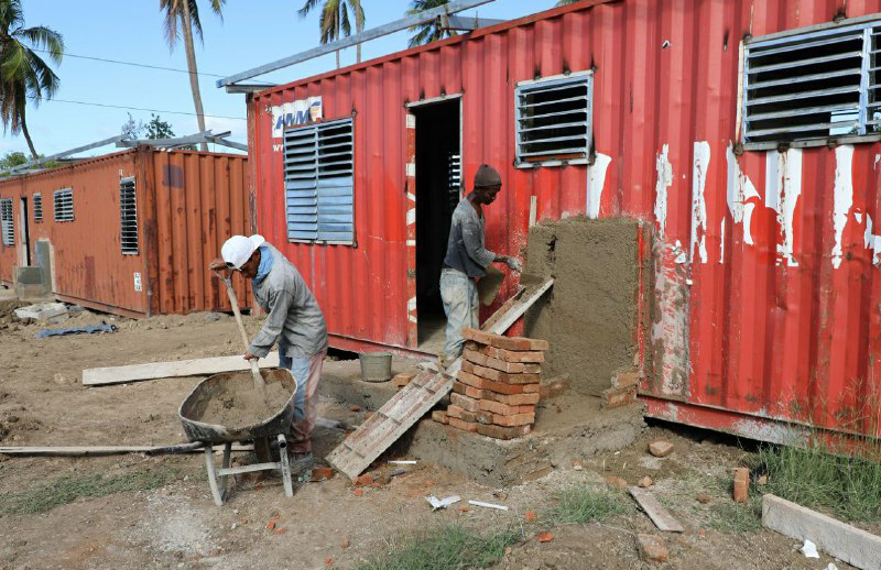 Guantánamo Implements Container Housing Program – Radio Guantanamo